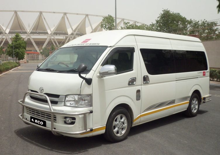 Toyota Ventury Rental | Premium Toyota Ventury Van Rental